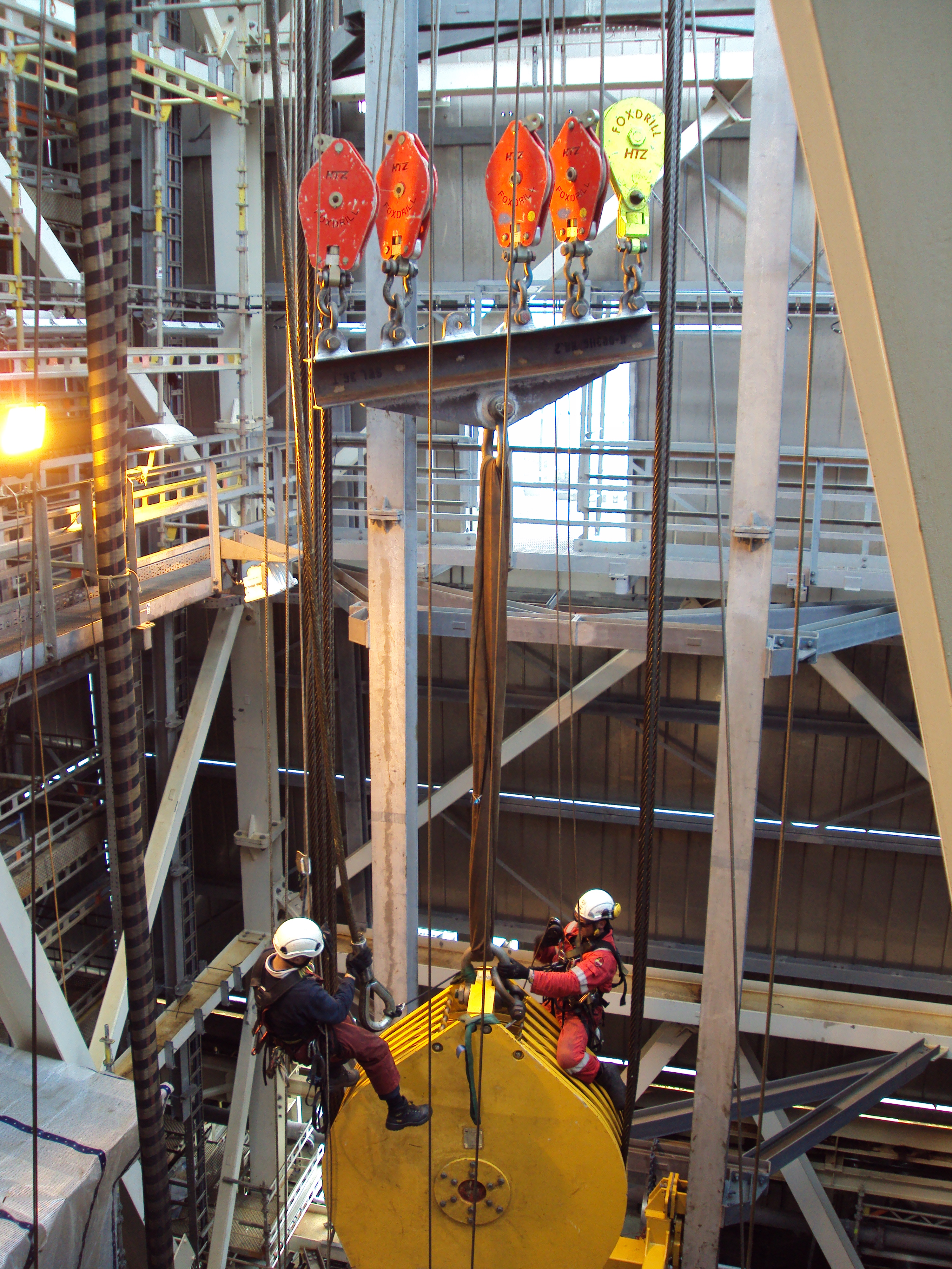 Derrick Services - Wagenborg Foxdrill